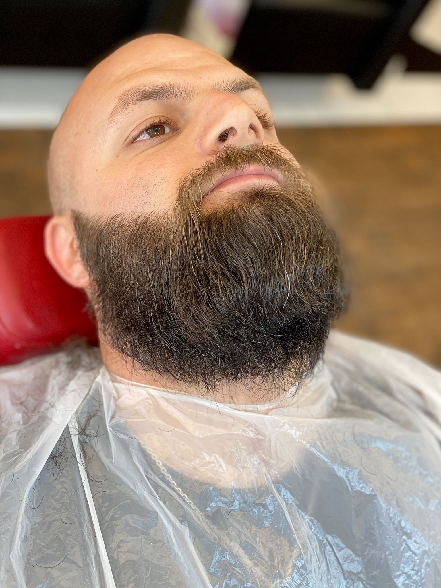 Barba E Baffi Trattamento A Panno Caldo